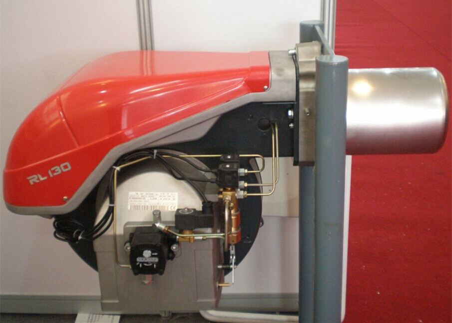 830 Kw Riello Technology Diesel Fuel Heater , Automatic Combusting ...